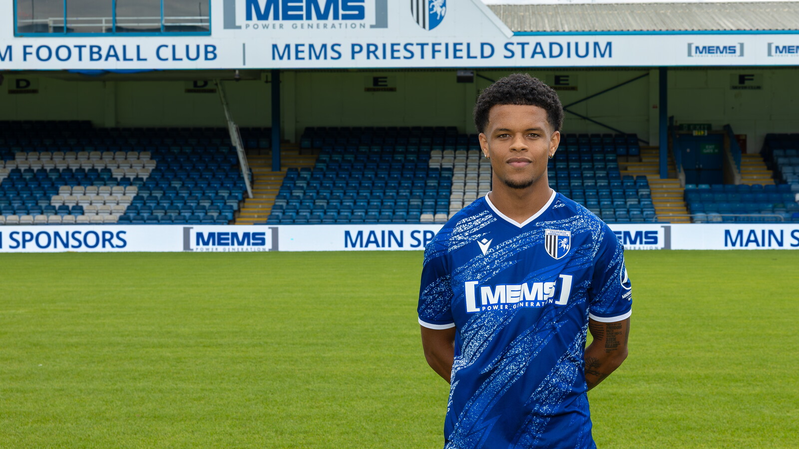 Gills sign Lenni Cirino | Gillingham F.C.