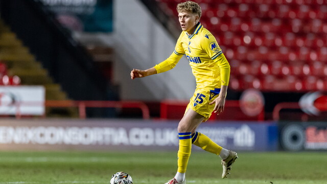 Andy Smith signs for Gills on permanent deal | Gillingham F.C.