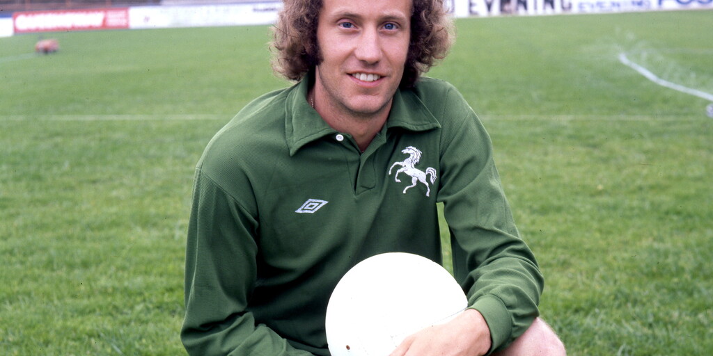 Ron Hillyard to be club legend for Crewe fixture | Gillingham F.C.