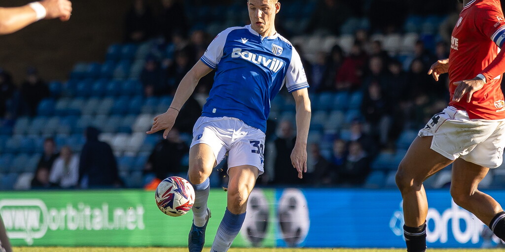 Sam Gale wins Player of the Month for February | Gillingham F.C.